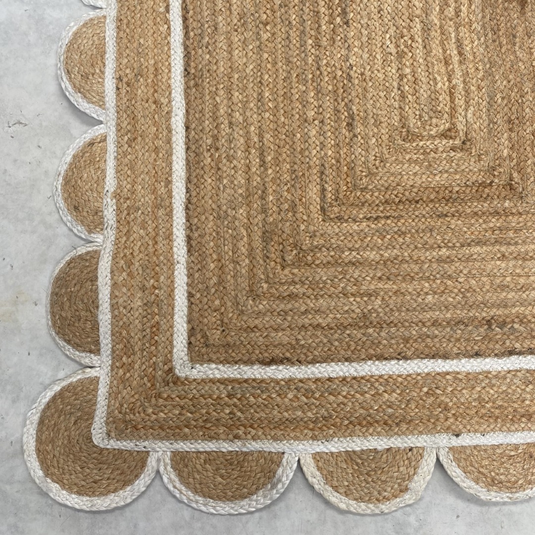 Rectangle Jute rugs with scallop edge and coloured frame 120cm x 180cm